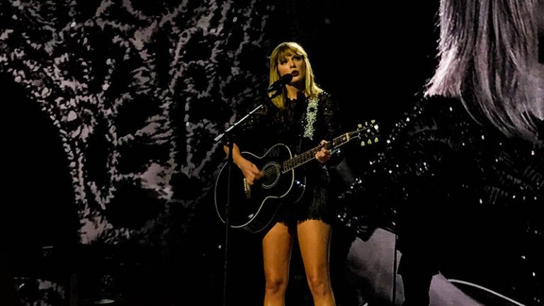 48 Easy Taylor Swift Guitar Songs 2023 With Tabs Videos Guitar Lobby 48-easy-taylor-swift-guitar-songs-2023-with-tabs-videos-guitar-lobby